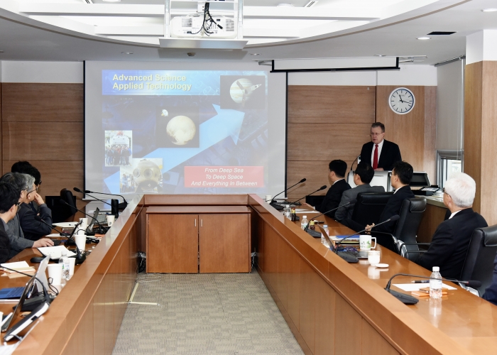 Executive Vice President of SwRI visits KICT | News & Notice | News ...